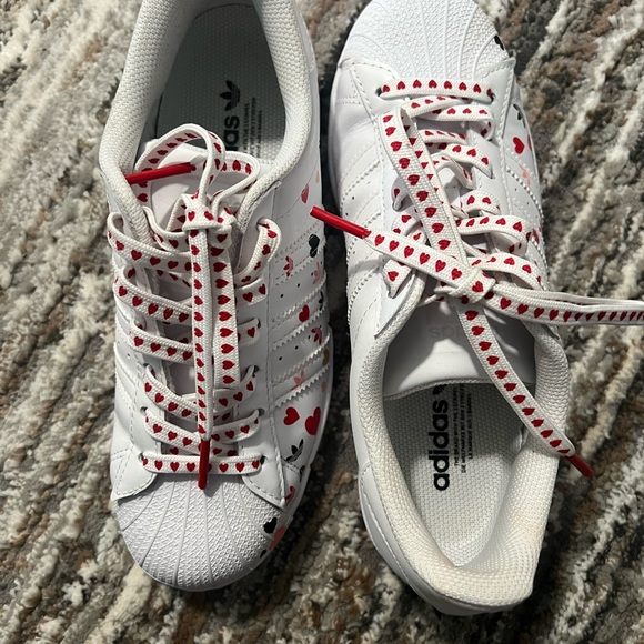 adidas | Shoes | Adidas Adult White And Red Heart Sneakers | Poshmark